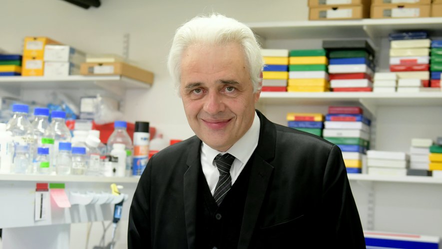 🏆 Un chercheur en cancérologie récompensé par la Fondation ARC - Back ...